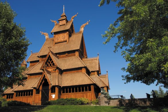 Newmar Service Center - Family RVing Magazine