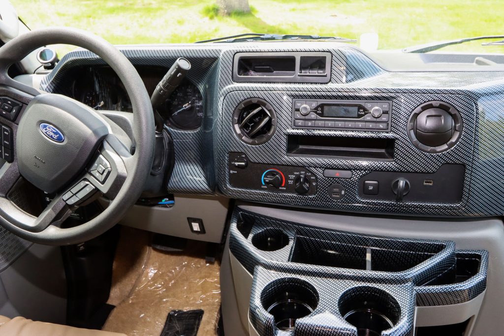 Phoenix Cruiser 2351D - Family RVing Magazine